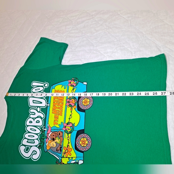 Scooby-Doo! | Shirts | Scoobydoo Mystery Machine Holiday Tshirt Adult ...
